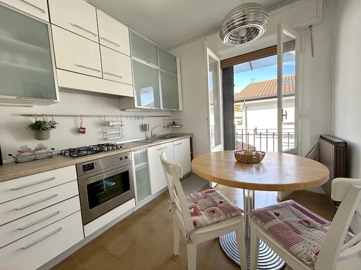 Appartamento A 300 M Dal Mare - Riccione