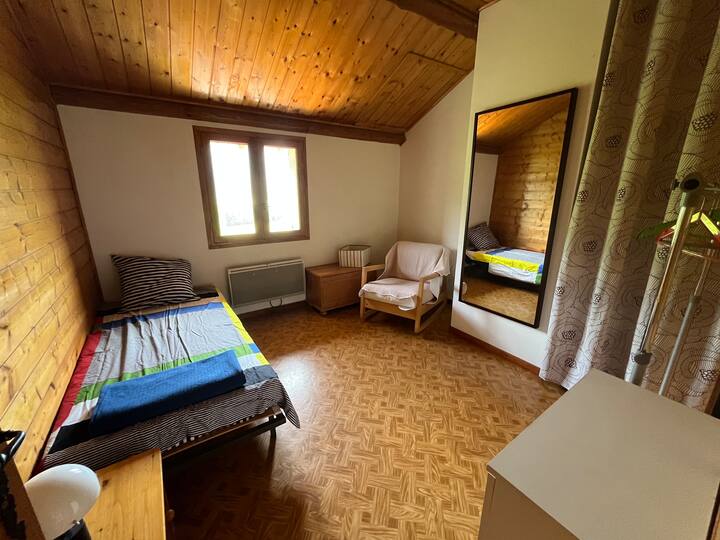 Belle Maison Idéalement Située ! - Saint-André-les-Alpes