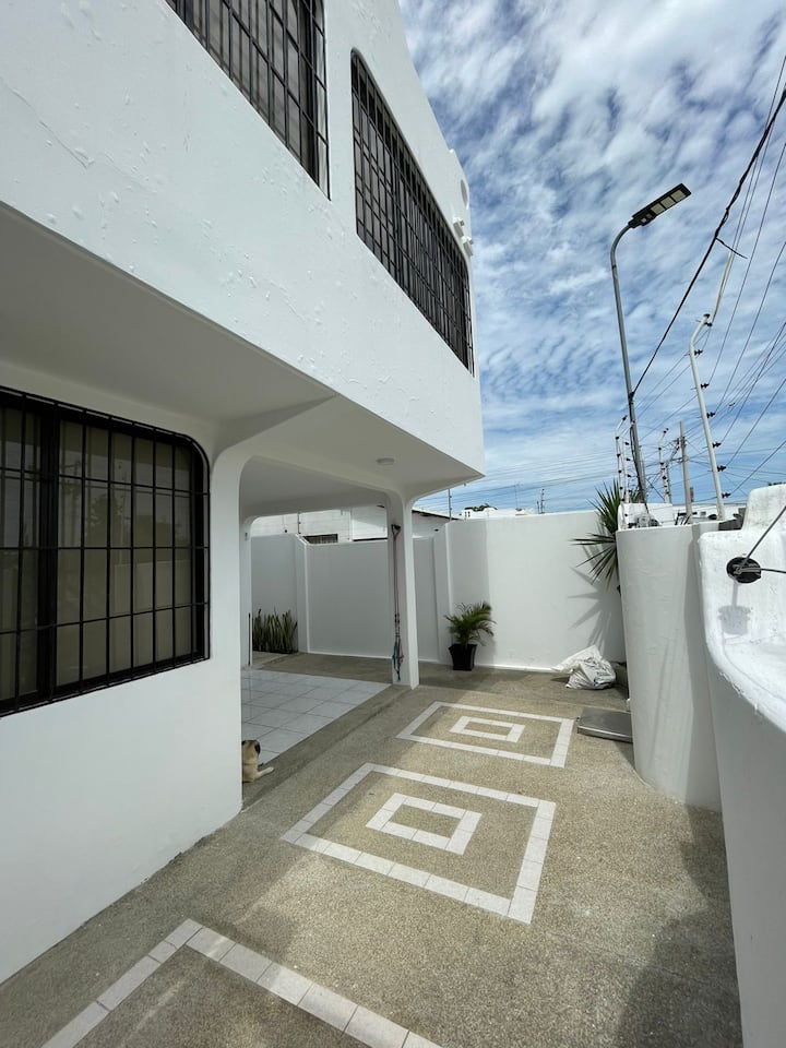 Casa Familiar Cerca De Todo -