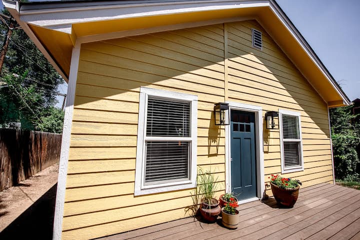 Cute 2br Getaway- Walk To Ivywild! Near Downtown - Colorado Springs