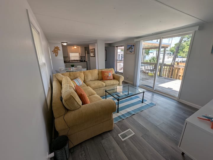 Whispering Waves At 316 - Panama City Beach, FL