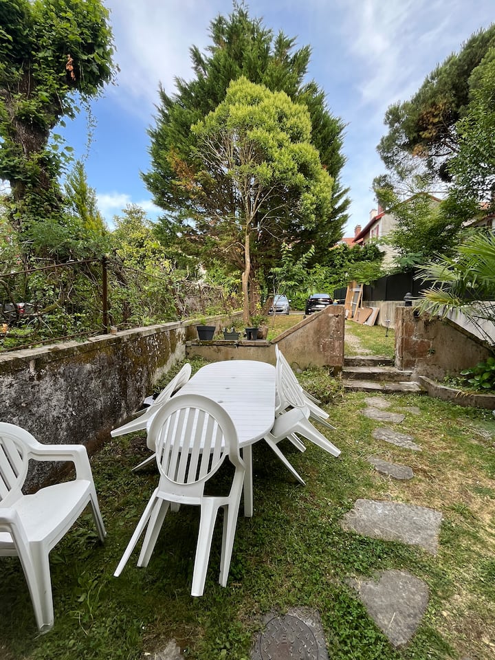 2 Chambres Dans Maison De Ville Avec Jardin - Bayonne
