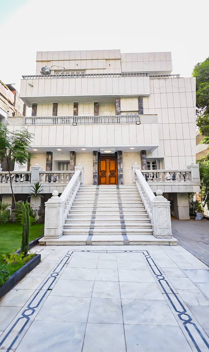 Room 104 At The H Zamalek Suites - Cairo