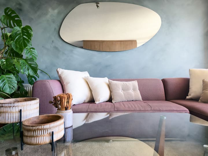 Moderno Dpto. A Pasos Del Parque Arauco - Santiago (Chile)