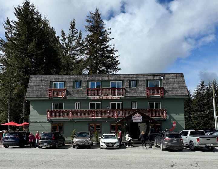 Southside Lodge Rm 1 - Whistler