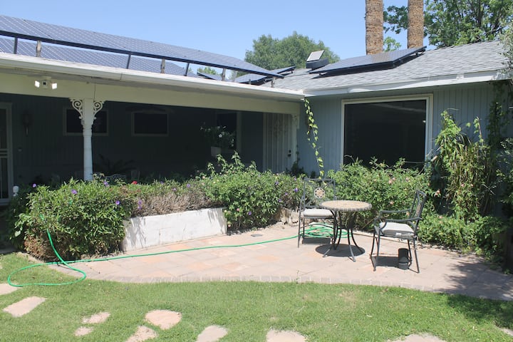 Shady Grove - Centrally Located City Oasis - Mesa, AZ