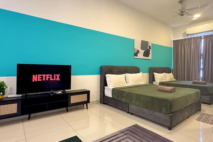 Klia Designer Suite @ Core Soho - Sepang