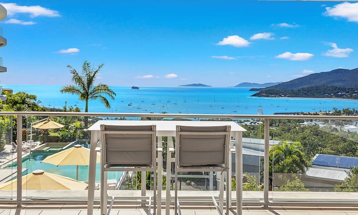 What A View 2-bedroom - Airlie Beach