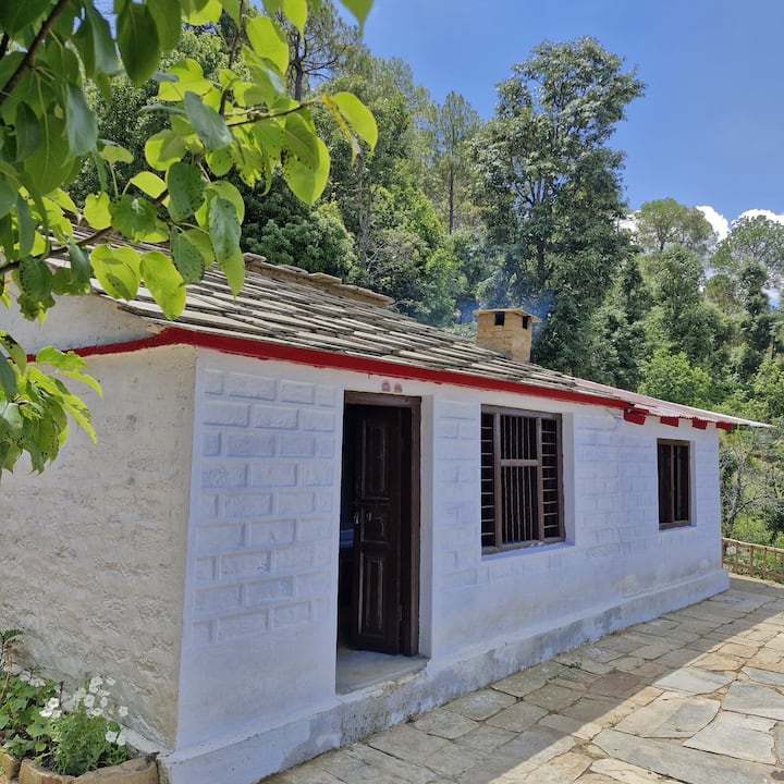 Stay In A Traditional Kumaoni House In The Hills - Uttarakhand