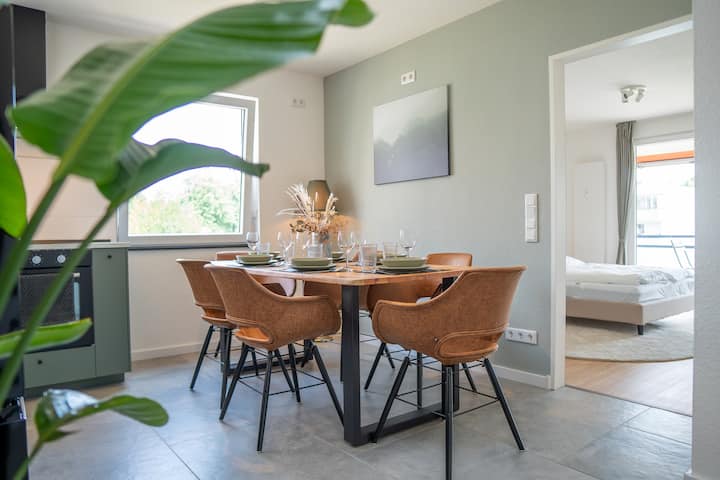 Heimwärts: Design Wohnung Für 6 In Bestlage - Mayschoß