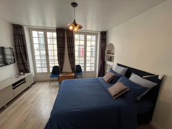 Studio Chic & Rare – Top Emplacement Le Marais - Paryż