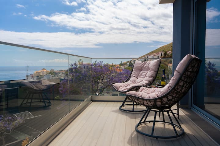 White Apartment - Sea View Apartment In Lido - Funchal