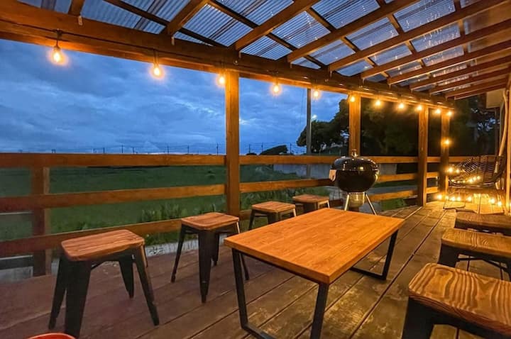 Resort In 館山 Canna : 海まで6分!満天の星を眺めるbbqテラス付き貸別荘 - 미나미보소시