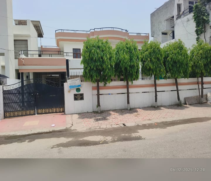 Oberoi's Airbnb - Patiala