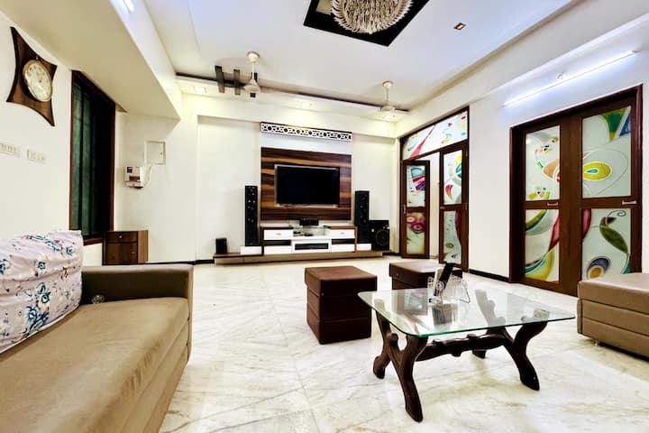 Private 4 Bhk Villa Near Nesco - Mumbai