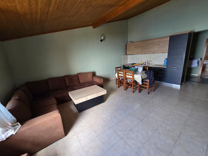 Apartment Me Qera - Shëngjin