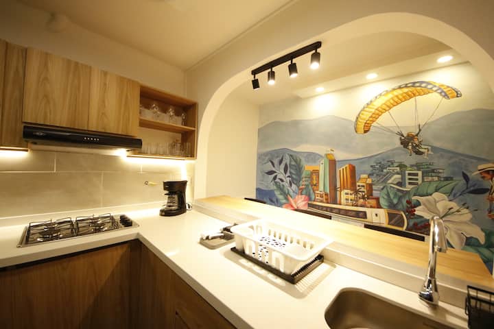 Vibra Bonita House / Near Laureles - Medellín