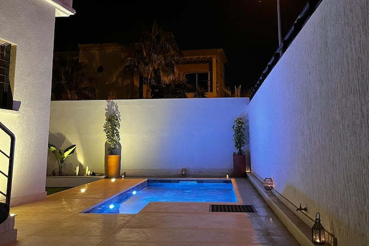 Modern House, Private Pool, Rooftop & Beach View - Mohammédia