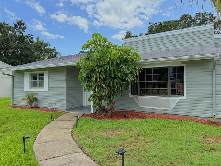 Honu Hideaway - Beach, Daytona Speedway, Airport - 데이토나비치