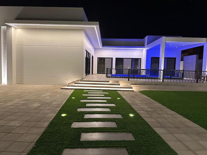 3 Bhk Chalet - Pool & Play Area - Salalah