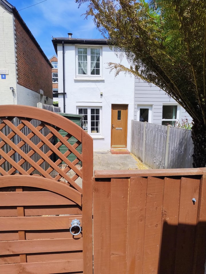 Nautical Cottage Cottage - Robin Hill, Newport