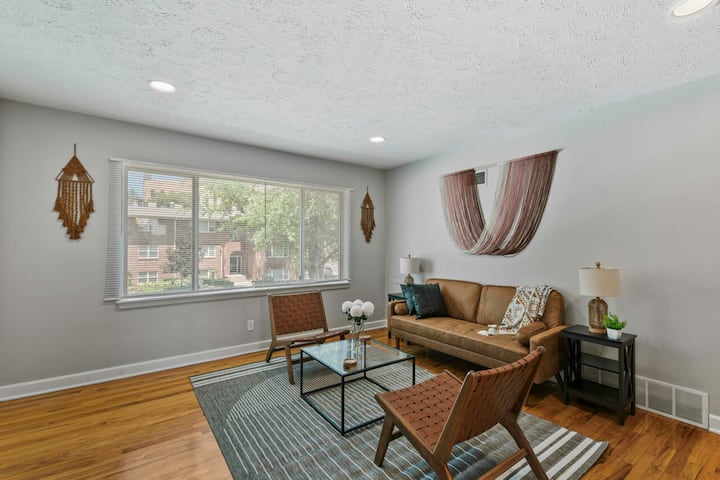Prime Location Midtown Omaha #17 - Omaha, NE