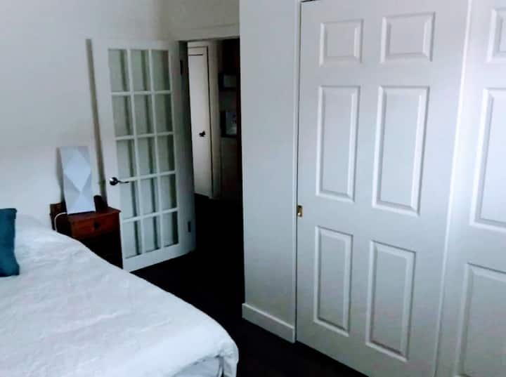 Appartement Rénové Près Du Stade! - Montreal