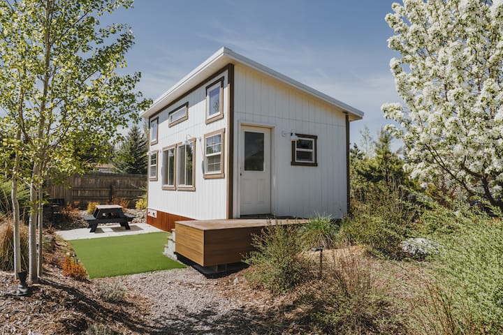 New Cabins At Urban Woods W/ Golf Simulator! - Montana