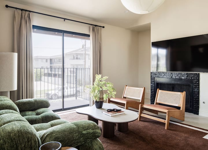 Spacious Luxe 3br W Free Parking Close To Sofi Lax - Hawthorne, CA