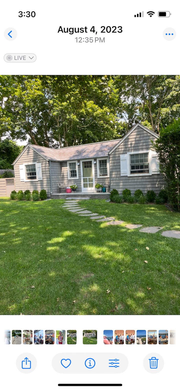 East Hampton Cozy Cottage - East Hampton, NY