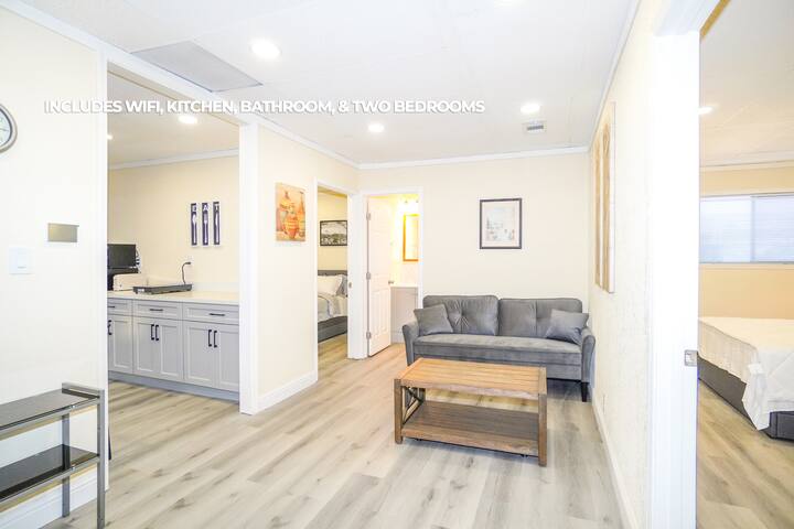 Cozy & Modern Stay Near Downtown - Concord, CA