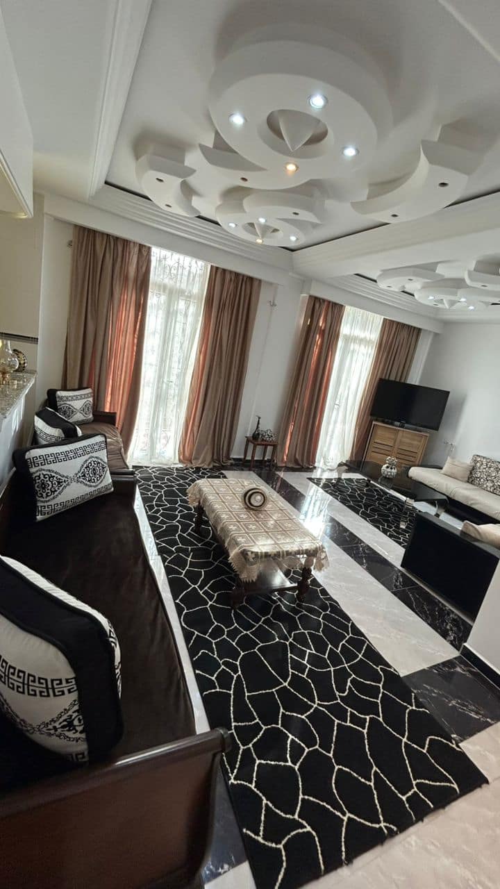 Magnifique Niveau De Villa - Alger