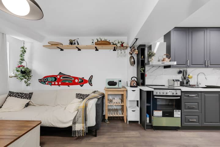 Cute Getaway In Toronto’s Oakwood Village - 多倫多