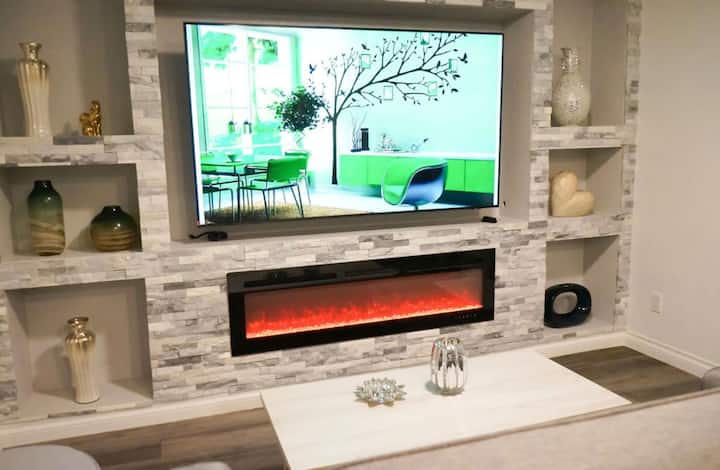 Cozy Private Basement • Near Dia - Denver, CO