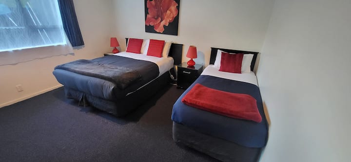 Two Bedroom At Anndion Lodge - Whanganui