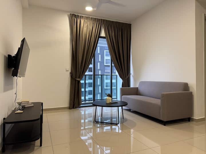 [New] 3r2b Puchong Familyhomes @ 6 Pax - Subang Jaya