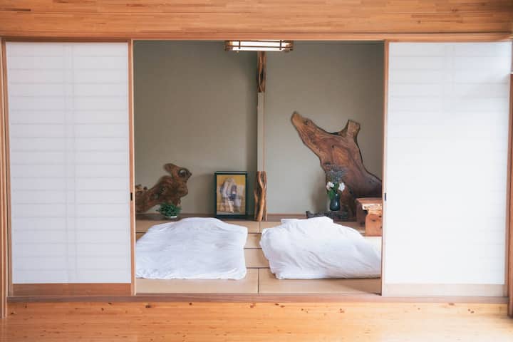 164㎡の森の一軒家ステイ｜九重連山を望む貸切空間 / 最大10名 / Cottage Mira - 다케타시