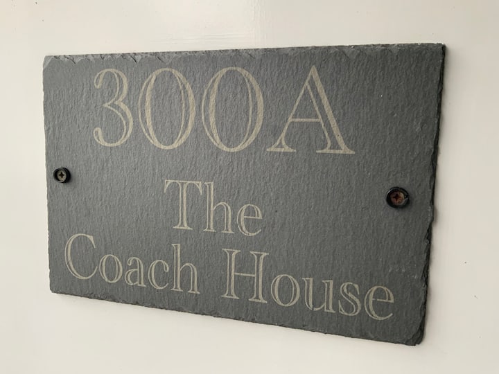 The Coach House At Golden Eye - 토트네스