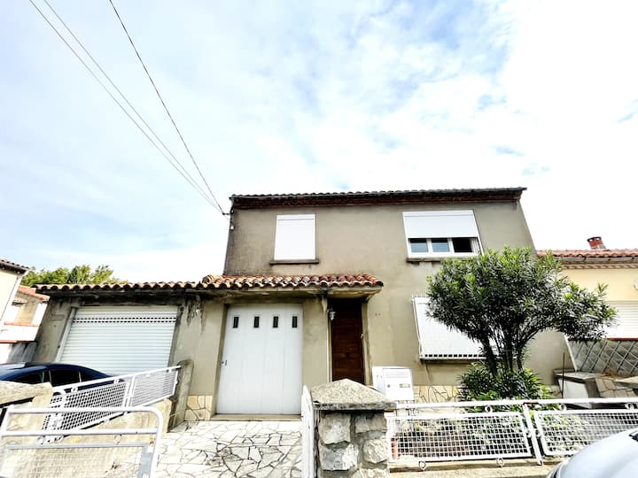 Spacious 3-bedroom With Garden - Carcassonne