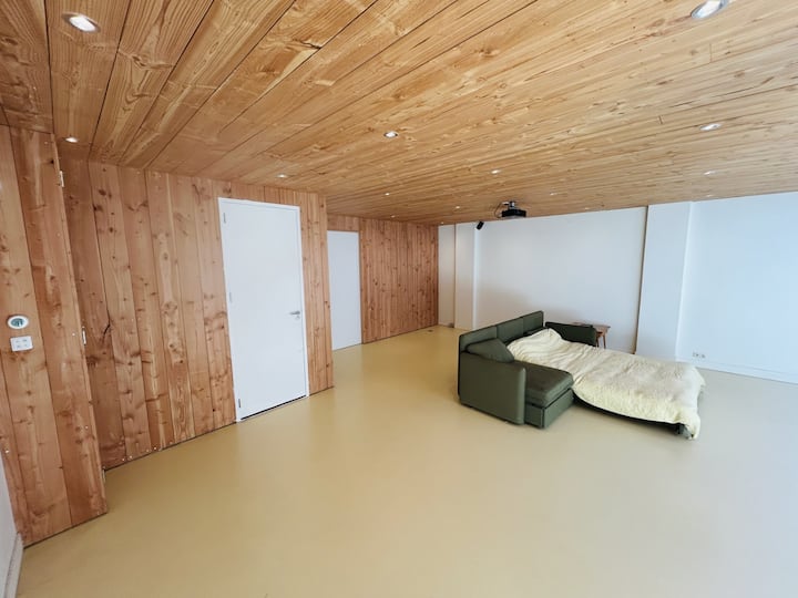 Spacious Minimalist Toplocation - Eindhoven