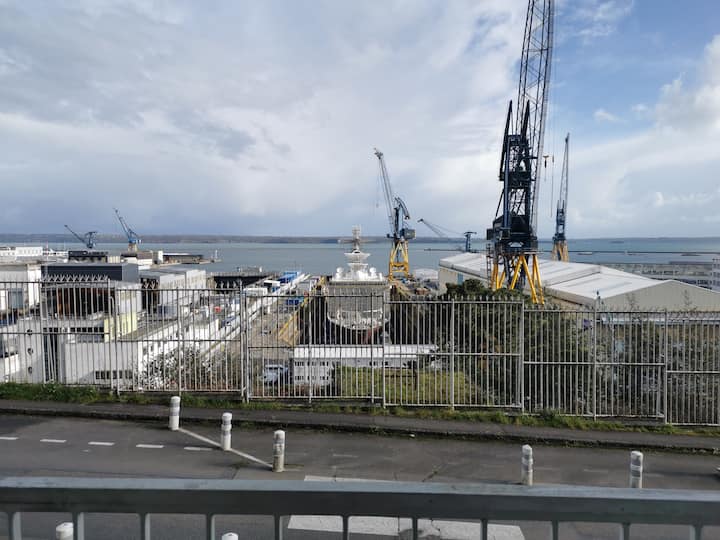 Bel Appartement Avec Vue Rade - Brest