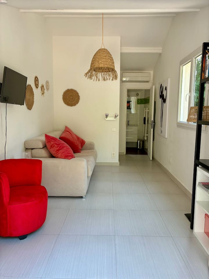 Studio Avec Jardin à Valbonne - Valbonne