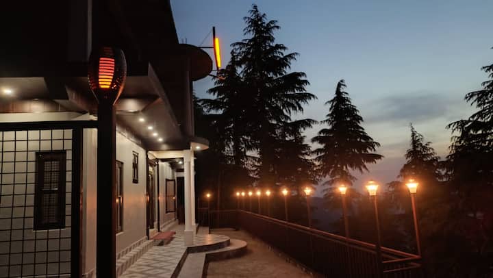 Hotel Full Moon Night And Restaurant - Chamba