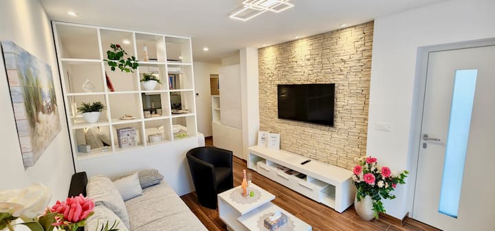 Bella Lucia Apartment - 피란