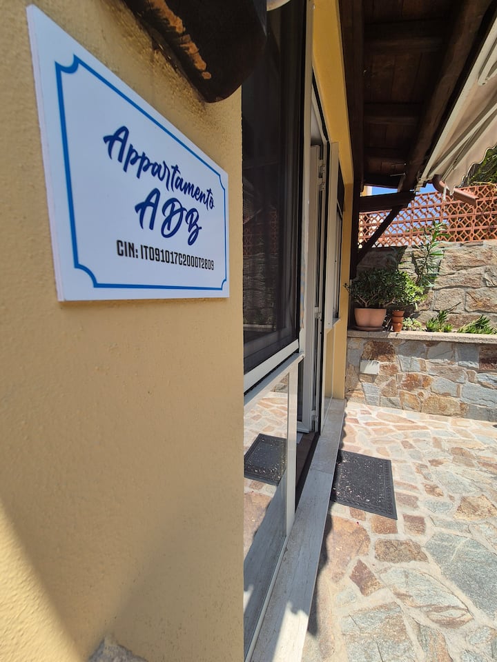 Piacevole Alloggio In Centro - Dorgali