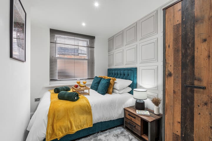 Newly Refurbished Apartment! - Brighton