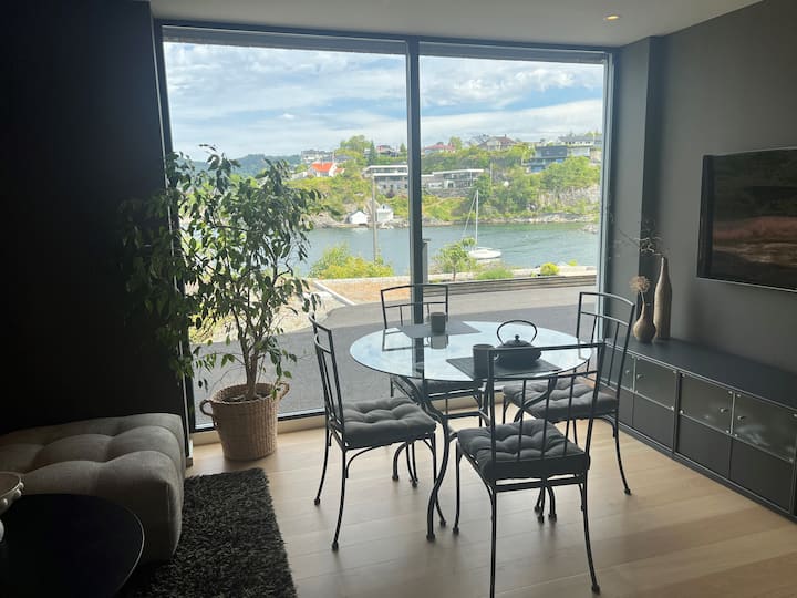Sjøutsikt Fra Moderne Leilighet. - Bergen