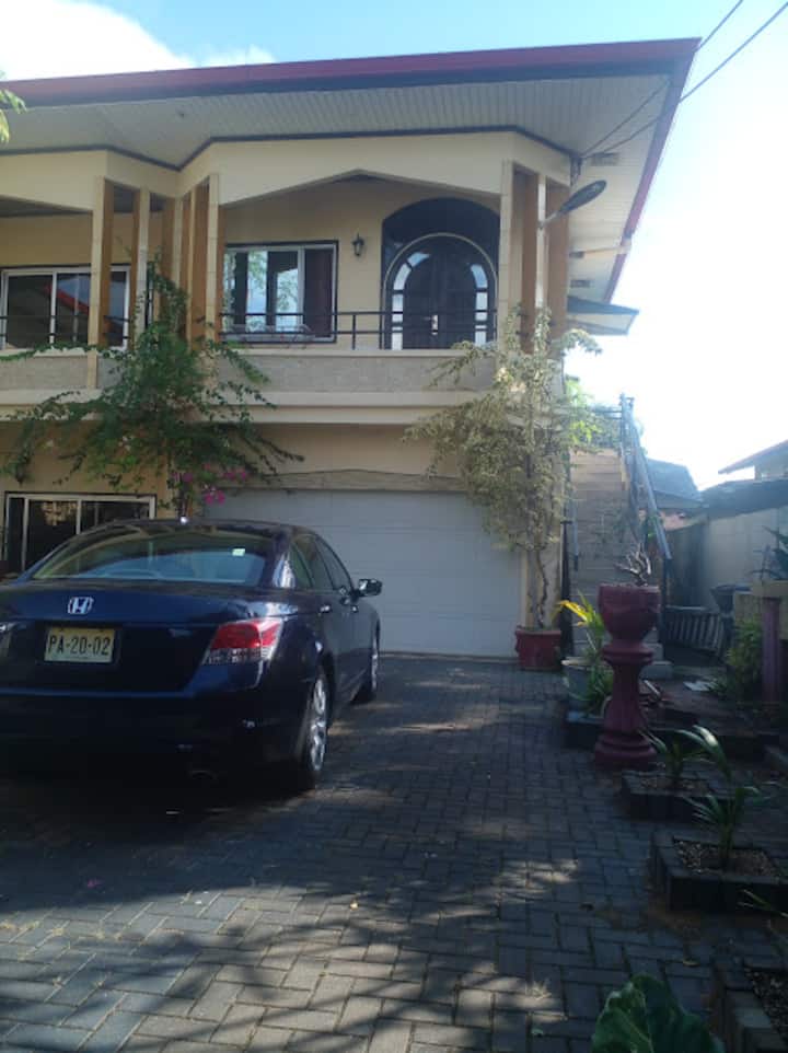2 Kamer Huisje Met Airco In De Aparte Slaapkamer. - Paramaribo