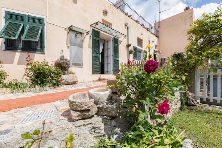 Casa Teresa - Nel Centro Storico Di Verezzi - Pietra Ligure