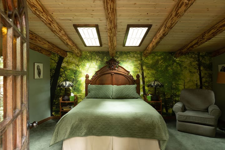 Treehouse - Wellspring Spa - Ashford, WA